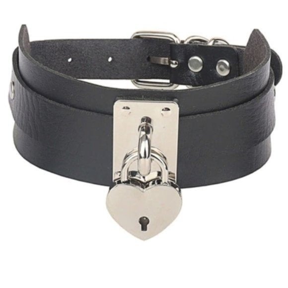 Jewelry | Gothic Punk Rock Black Choker Pu Leather Heart Locket Key ...